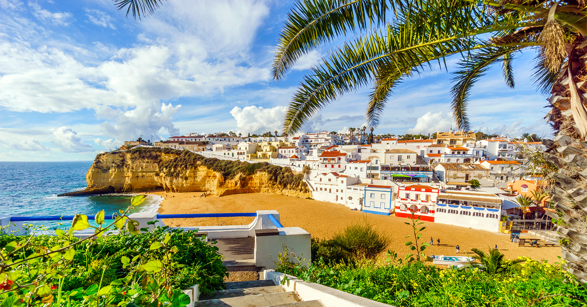 Carvoeiro in de Algarve, dorpje op de rots - Portugal vakantie info